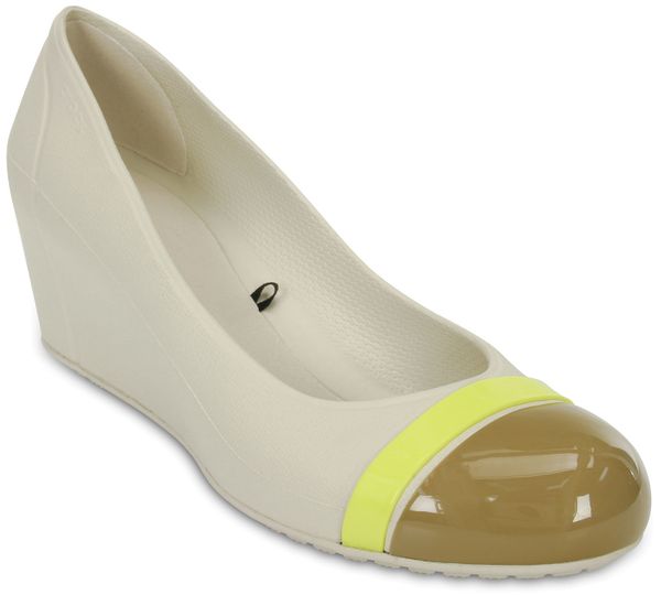 Crocs - Cap Toe Guốc Wedge Stucco/Olive Nữ – Khăn Nén KOJi Co.,Ltd